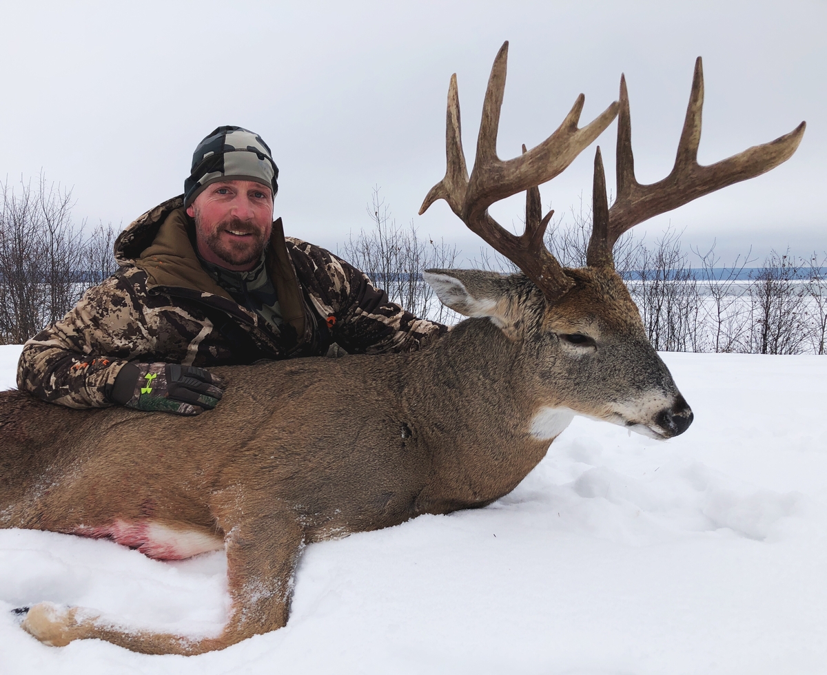 Alberta Whitetail Deer Hunts - Timber King Outfitting