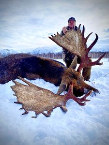 Hunting Moose in Kamchatka, Russia | Outfitted Moose Hunts